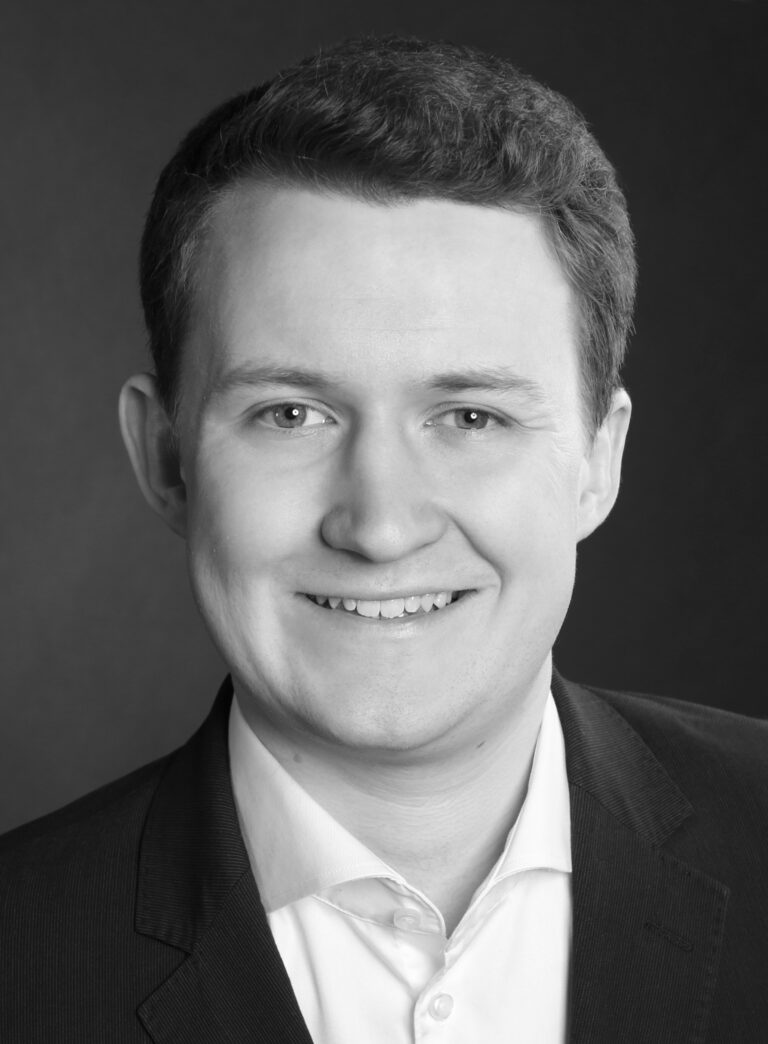 Nexus-e - Researchers